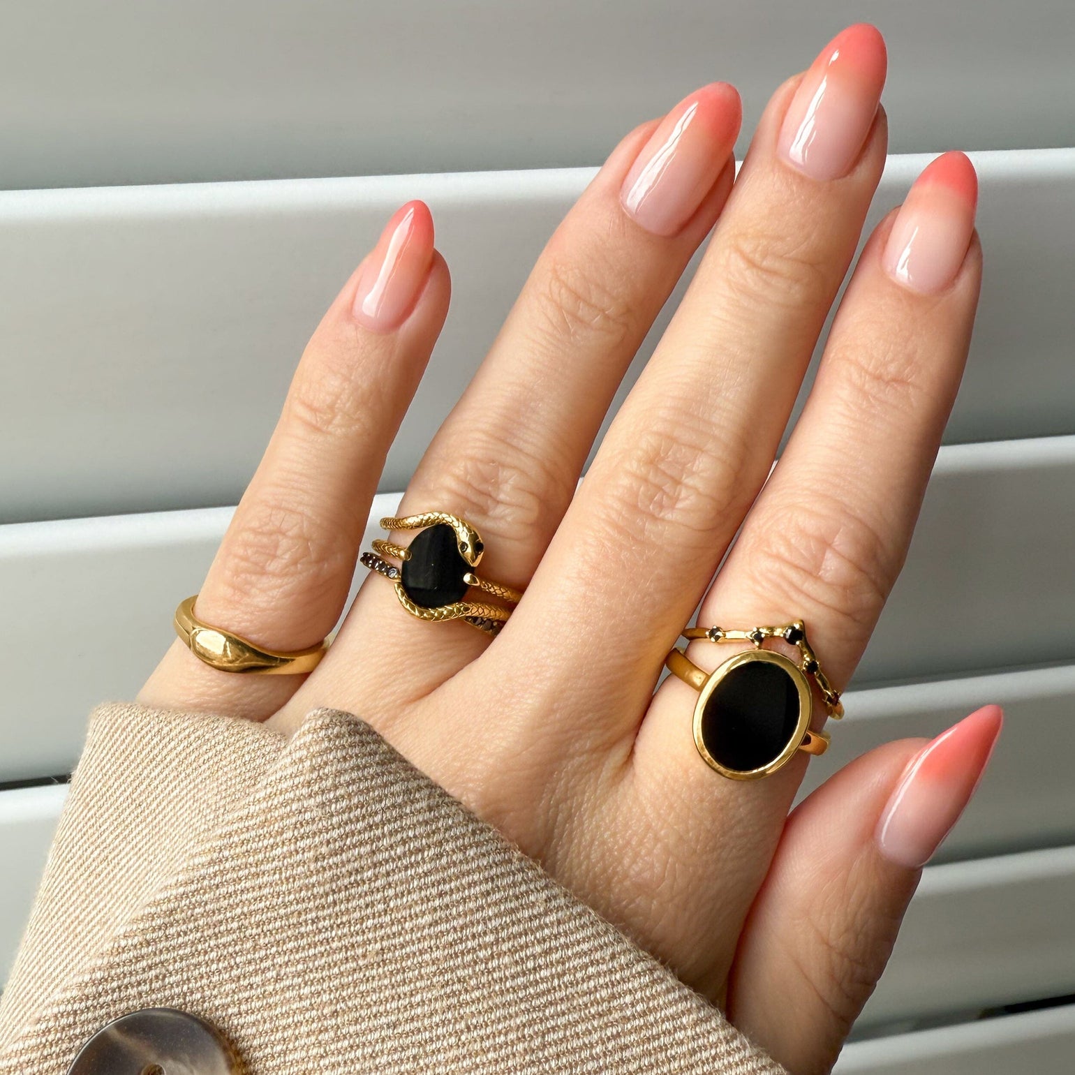 Black Onyx Serpent Ring - Twinkling Band & Waves Band – Moon Magic